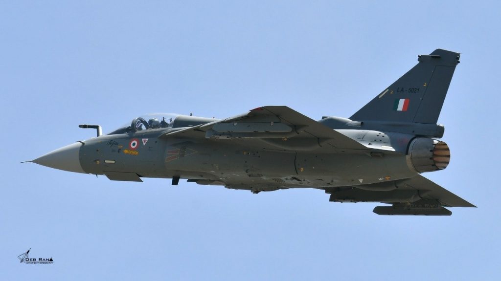 Finally, Decks Cleared For $5.2 Billion LCA Tejas Fighter Order - Livefist